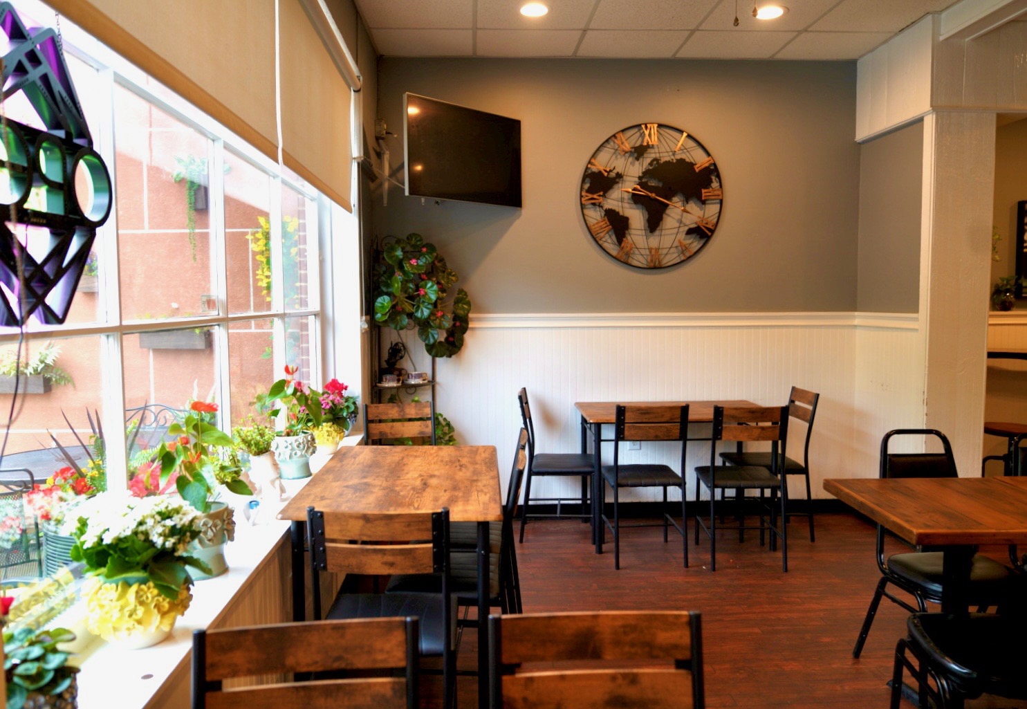 Funcles Cafe – Who doesn't love Funcles?